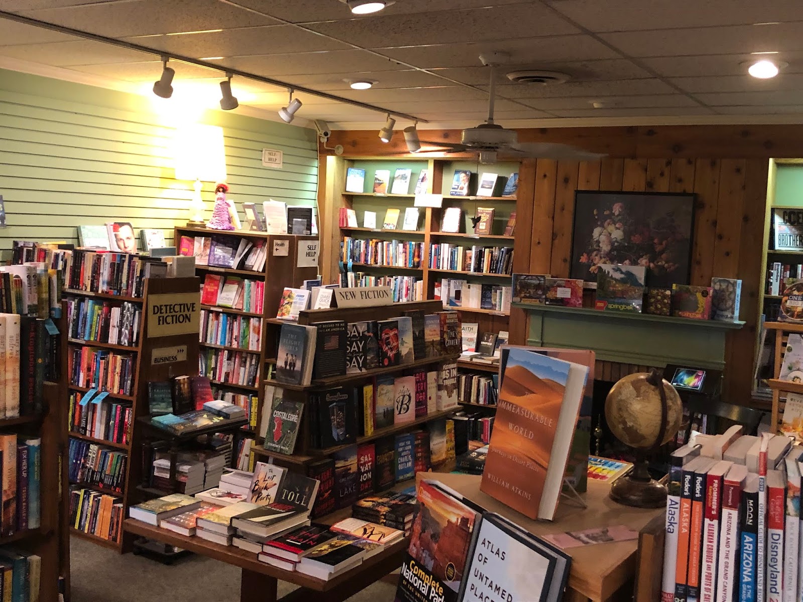 The Indie Bob Spot: Fireside Book Shop - Chagrin Falls, OH