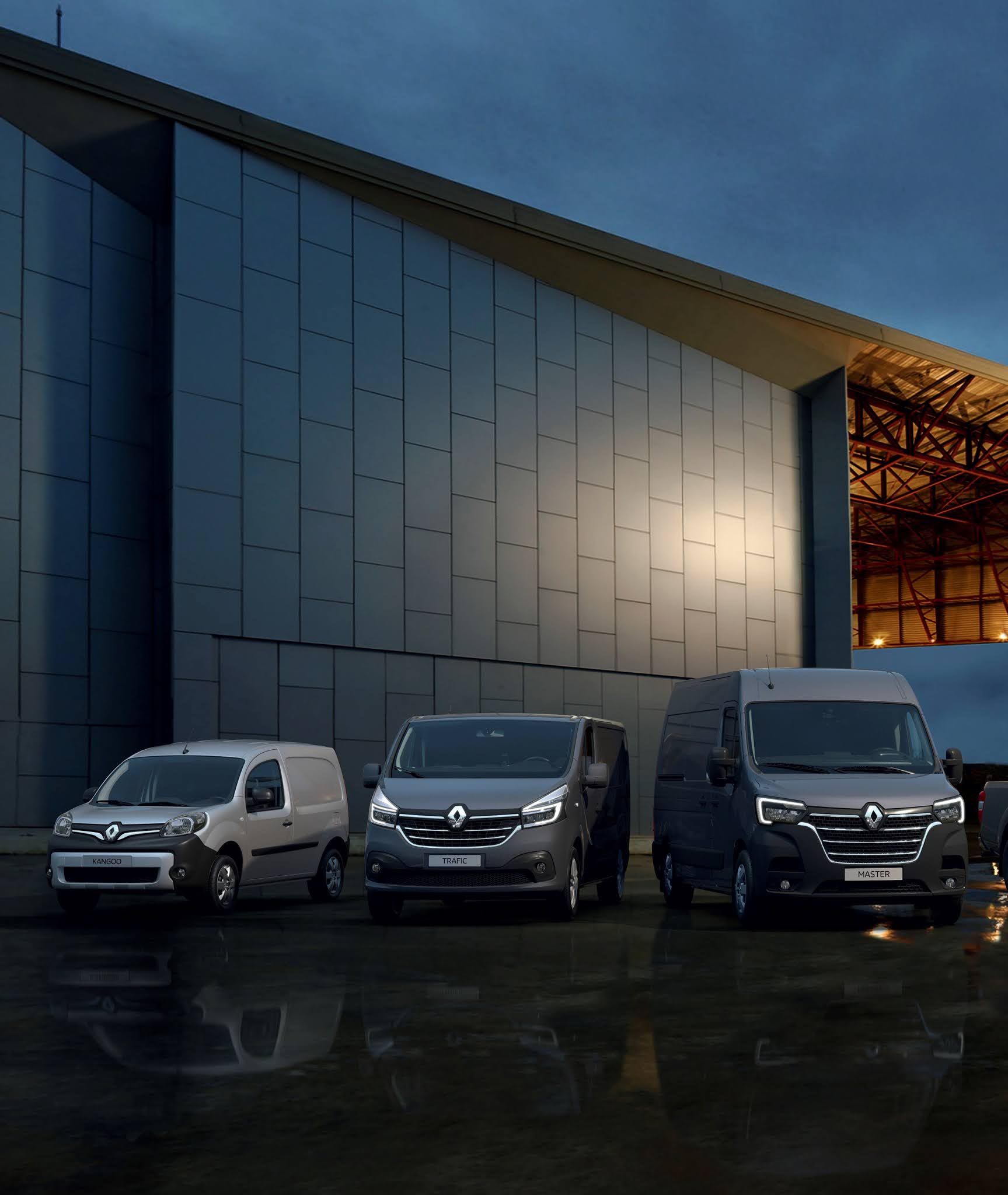 Renault PRO + carga sus furgonetas con la nueva promesa PRO + de 5 años ...