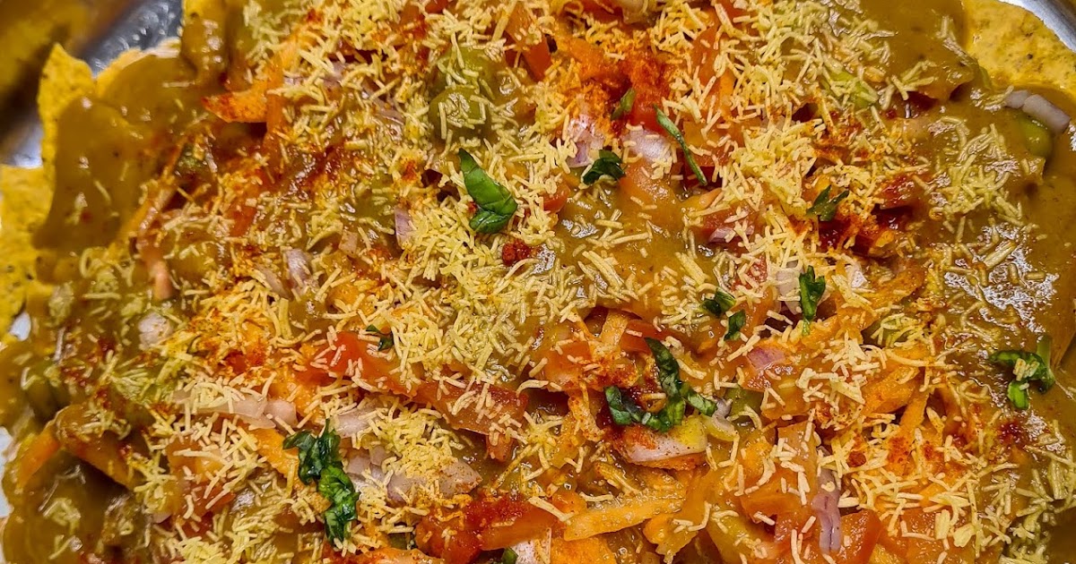 MADE IN SNEHA'S KITCHEN: Masala Puri - Bengaluru style