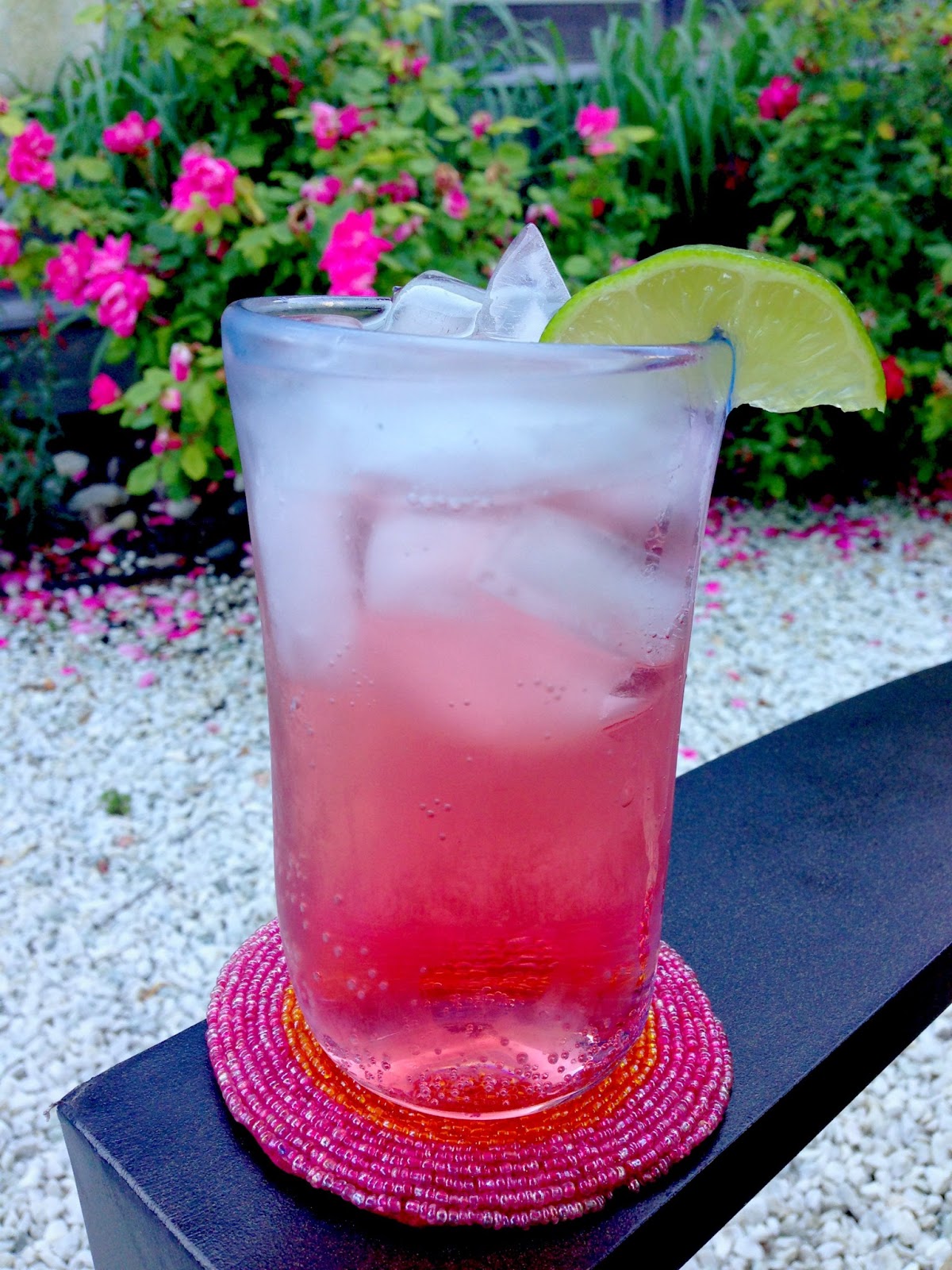 Dooley Noted Style: Thirsty Thursday - Cranberry Cocktail Spritzer