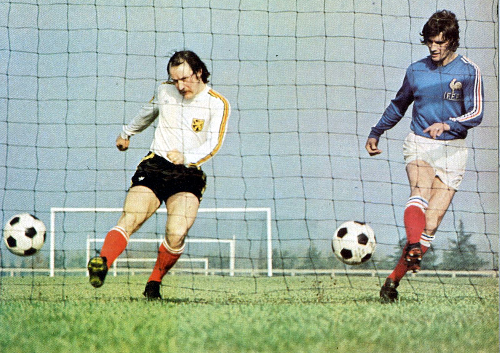 BIO EXPRESS DEGRADABLE. Robert Gadocha.