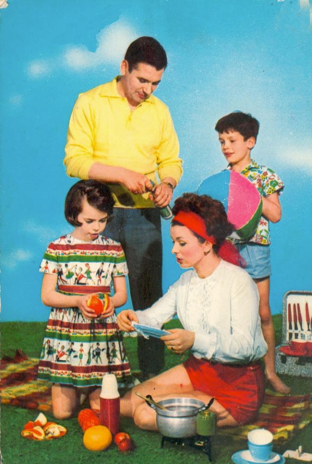 A Collection of 40 Hilarious Kitsch People Postcards ~ Vintage Everyday