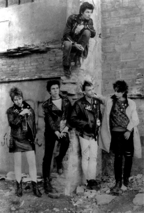 OLD, WEAK BUT ALWAYS A WANKER - THE PUNK YEARS: V/A - KILLED BY DEATH ...