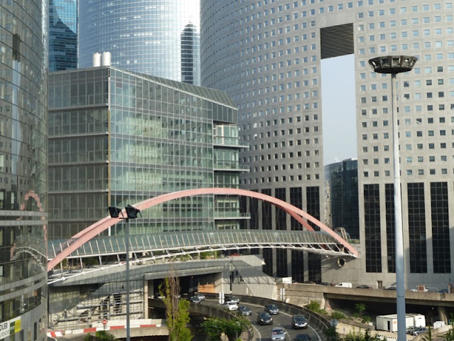 PARIS LA DEFENSE: Immeubles Basalte, La Pacific et les tours Société ...