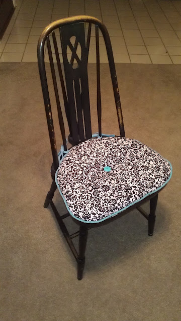 Apples to Applique: Chair Cushion