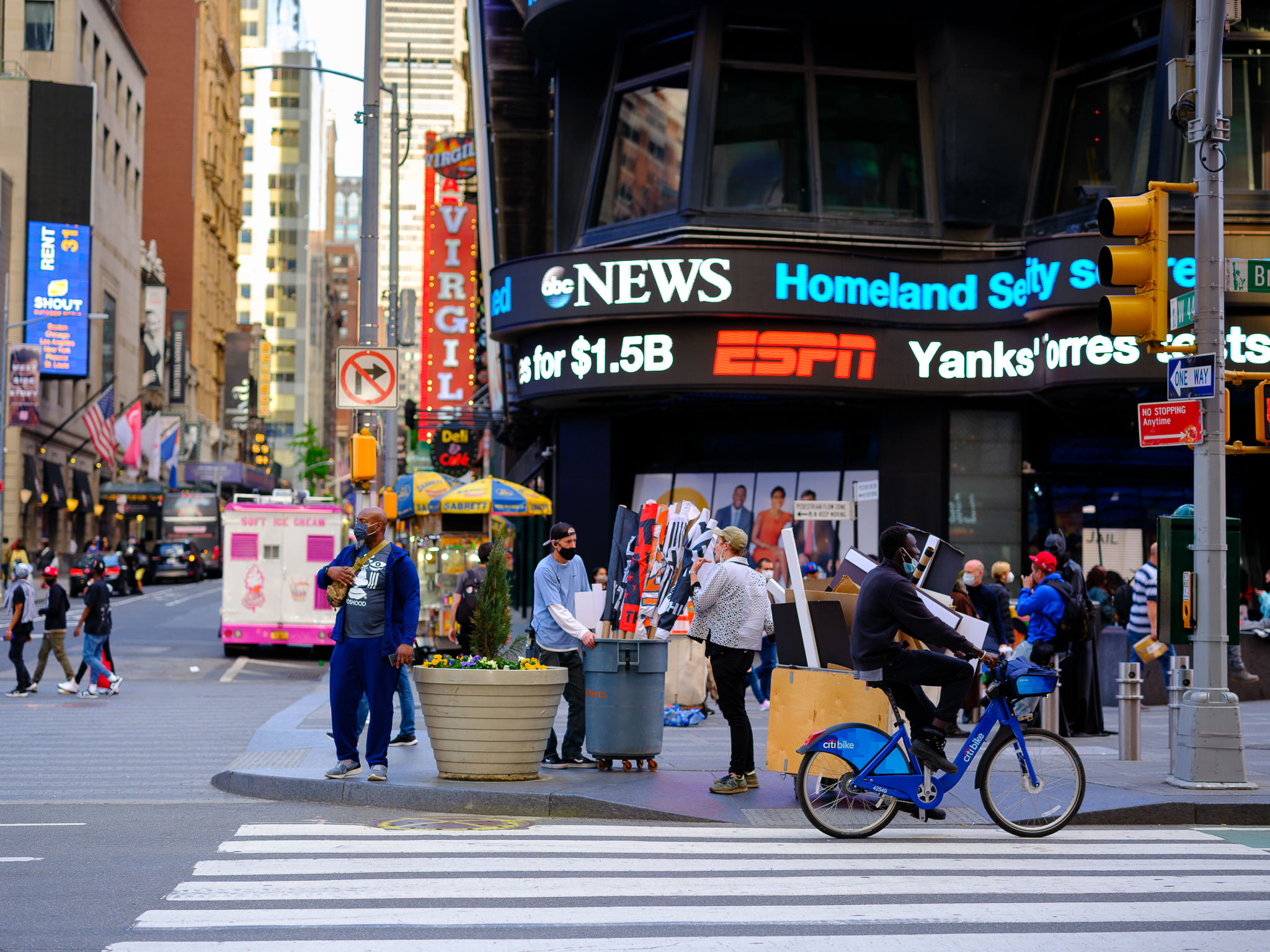 Light Happens: June 2021