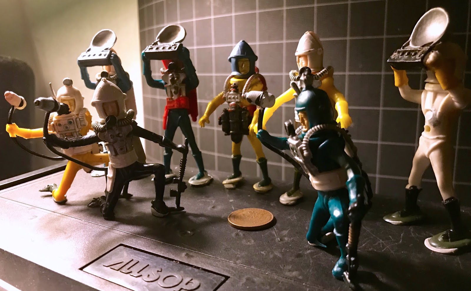 Space Garage: "Swoppet" Style Spaceman Figures by Marx, Britain's ...