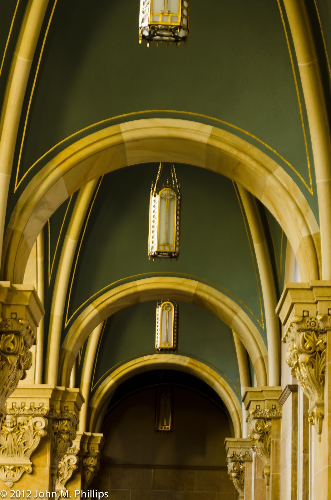 SKEPTIC PHOTO: HOLY HILL BASILICA: INTERIOR