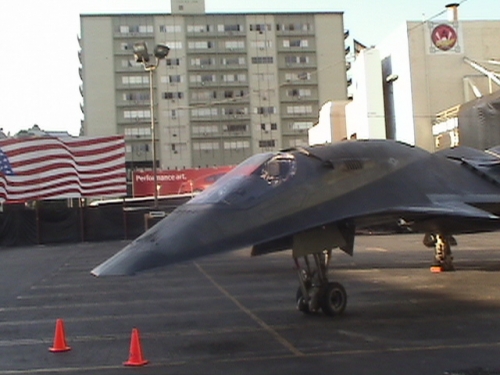 Apple Hot Girl: snopes com F/A 37