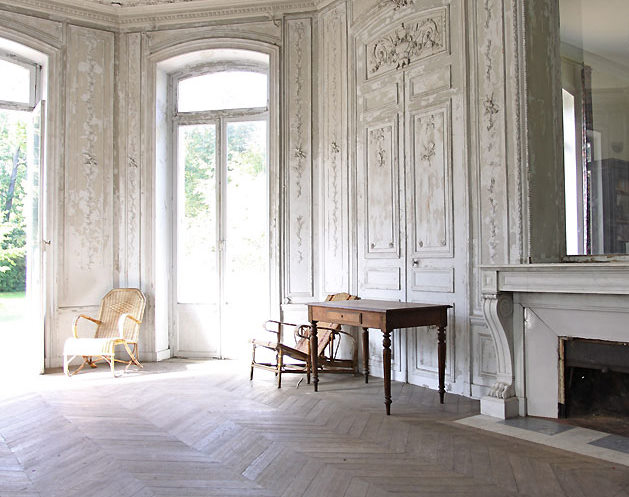 my french country home: French patina and high ceilings