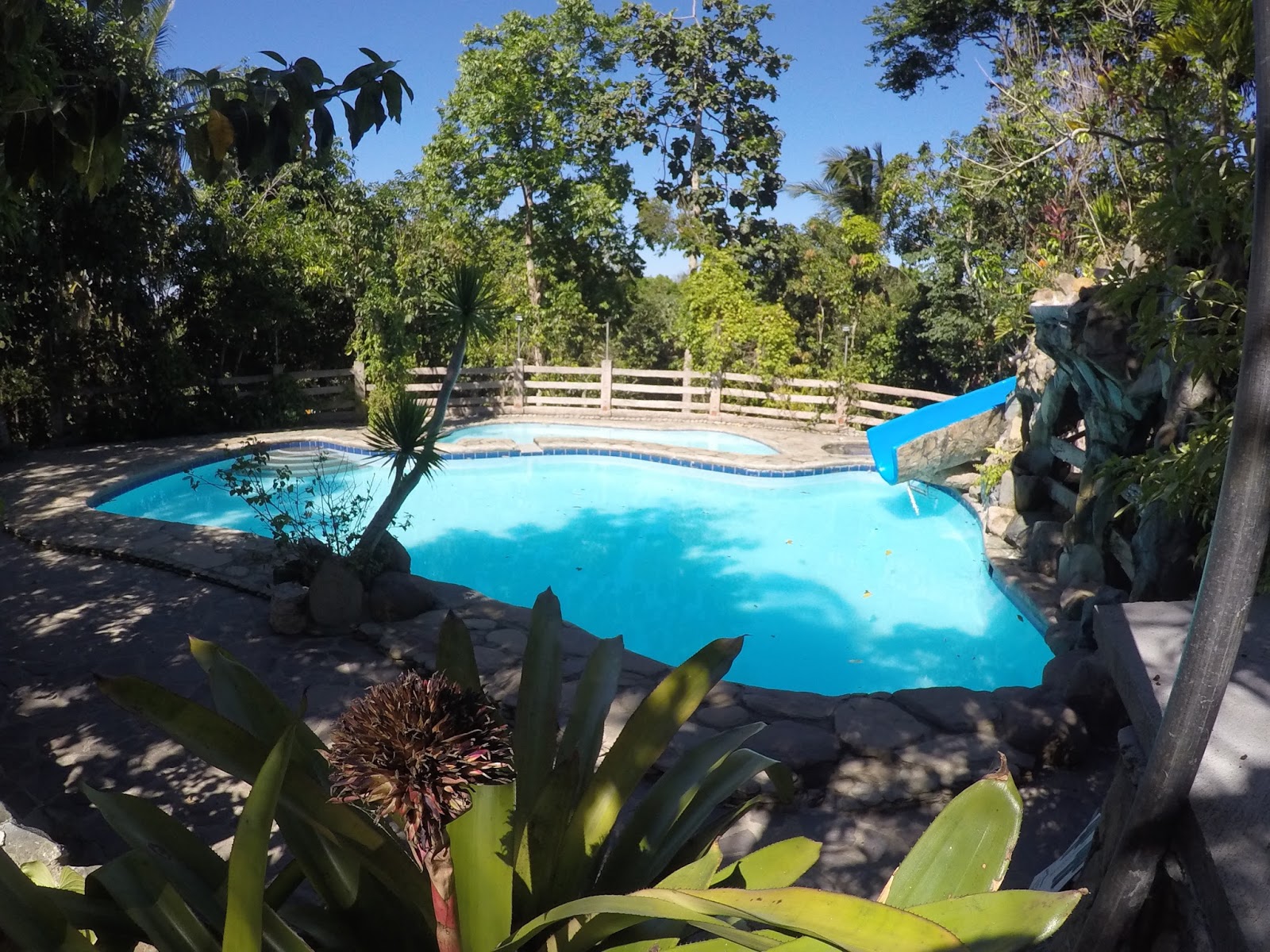 Pool Resort In Cavite