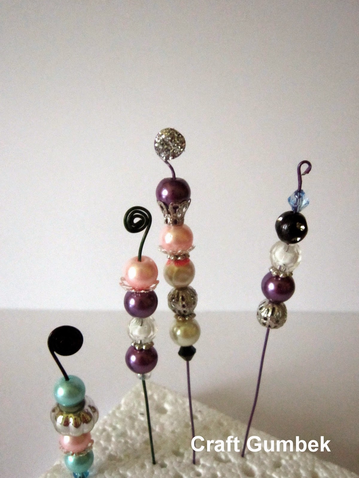 Craft Gumbek: Stick pins