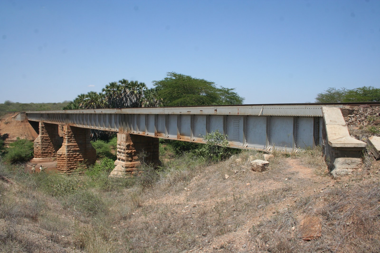 EASTERN AFRICA HISTORY: TSAVO RIVER BRIDGE