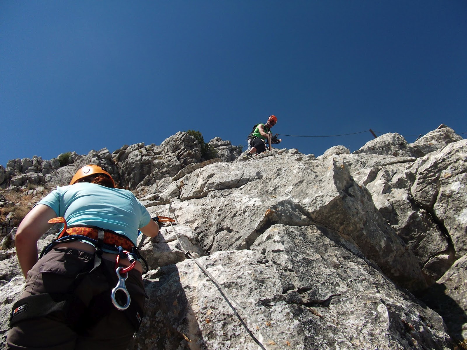 Legión Fénix: Ferratas y ascensión al Camorro Alto