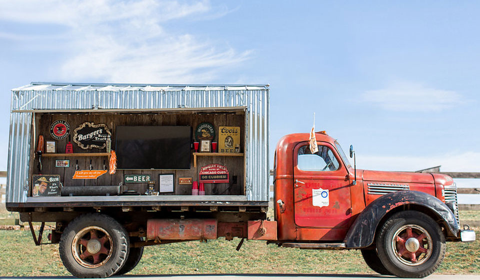 MemoriesandMiscellany: Yes, More Beer Trucks