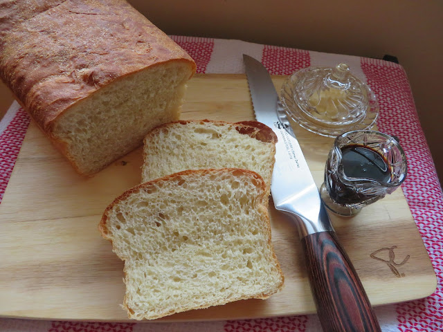 Farmhouse White Bread | The English Kitchen