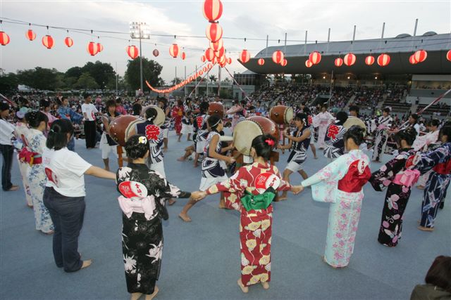 dance steps: JAPANESE BON ODORI DANCE IN THE JAPANESE COMMUNITY (UPDATE 2023)