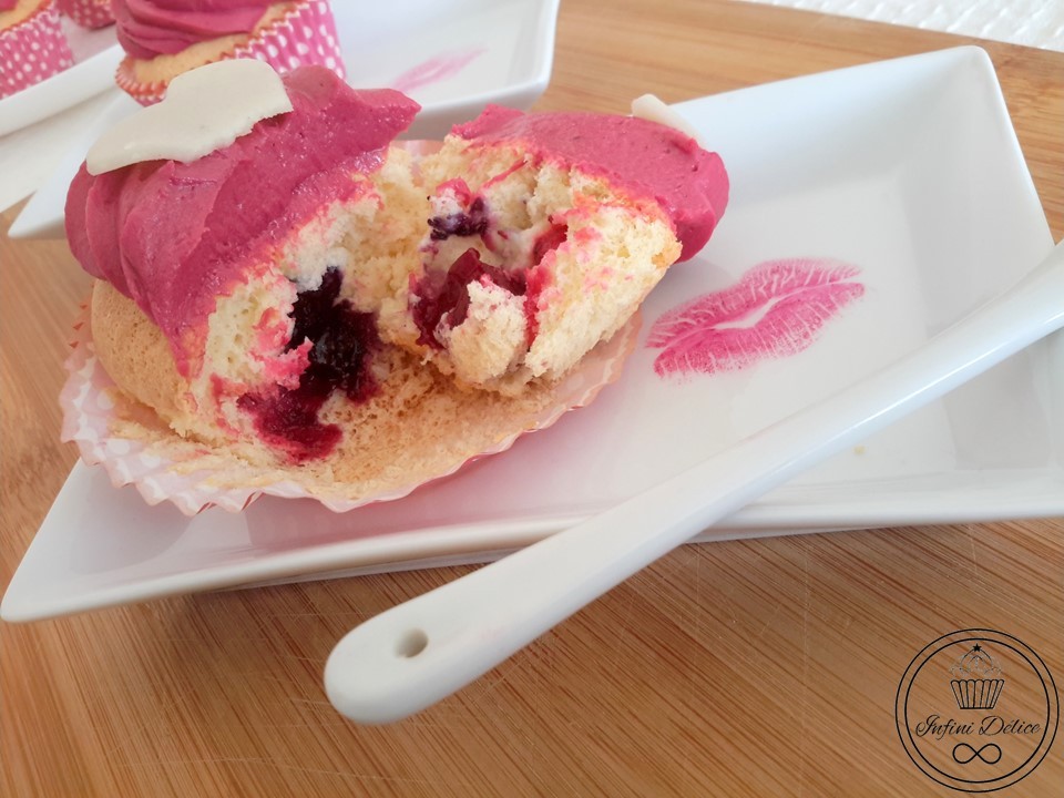 Infini Délice: Cupcakes aux Fruits Rouges {Spécial St Valentin}