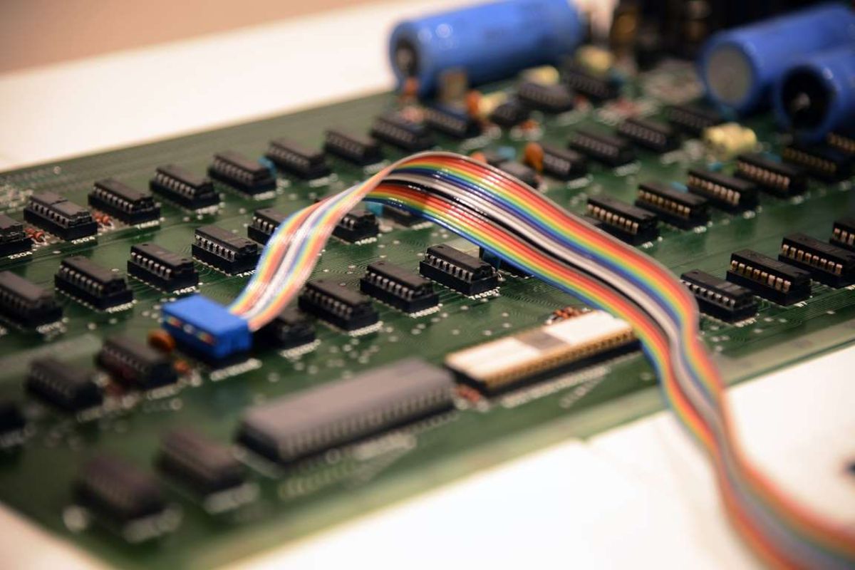 April 11, 1976: Apple I Computer Is Released ~ Vintage Everyday