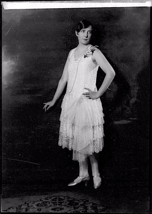 William Hall Portrait Photography: A Look Back the Beauty of Women in ...