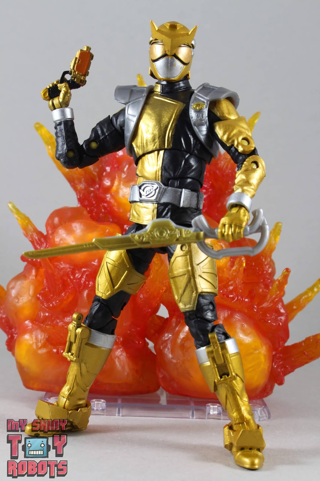 My Shiny Toy Robots: Toybox REVIEW: Power Rangers Lightning Collection ...