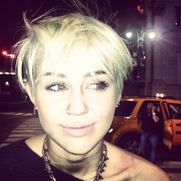 Dep Knows Best: Miley's Cyrus new haircut - Pixie