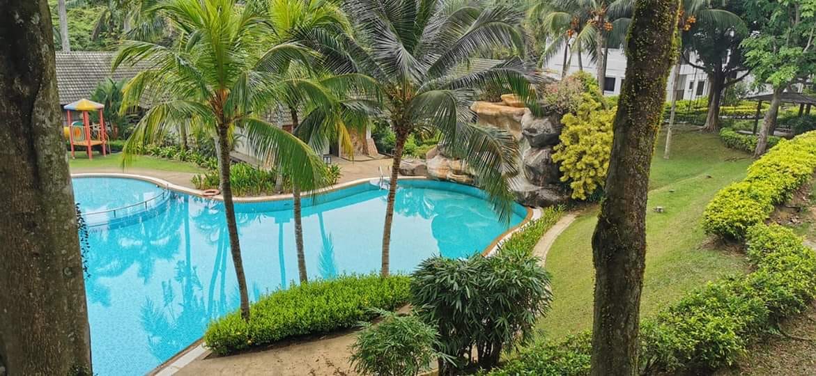 A Night's Stay At Cyberview Garden Villas