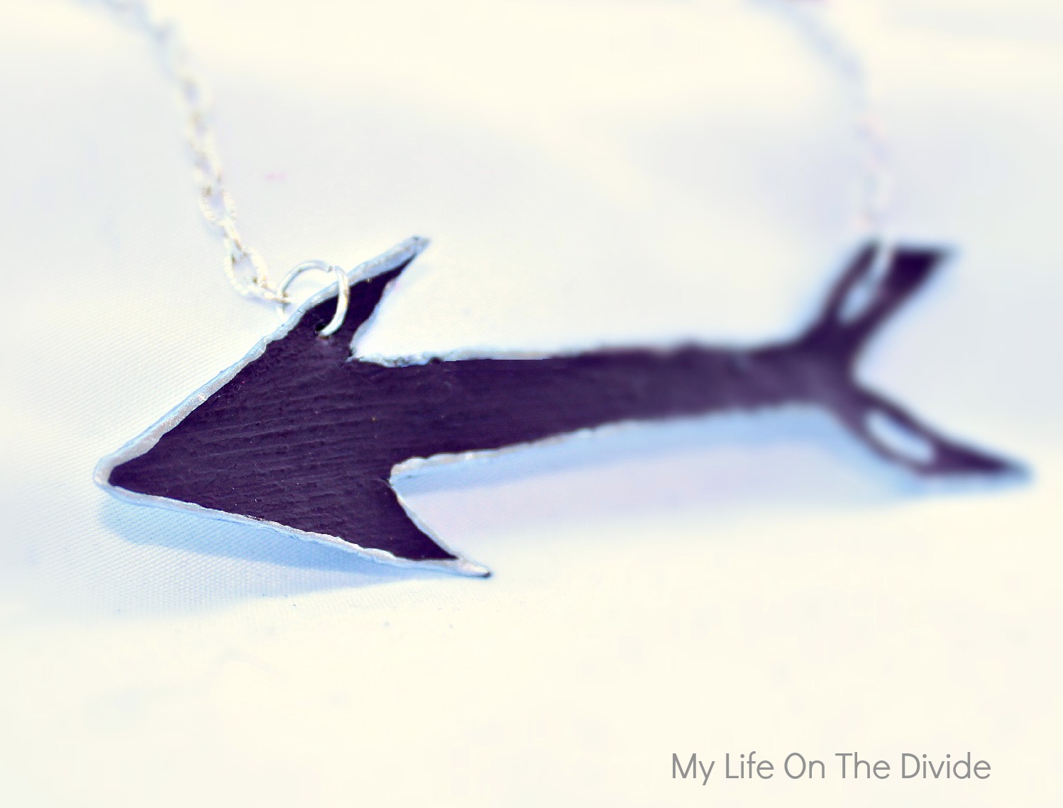 My Life on the Divide: DIY Reversible Arrow Necklace