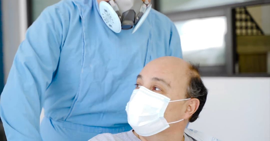 DAN DE ALTA AL DR. OCTAVIO MEDEL, TRAS SU RECUPERACIÓN AL CONTAGIO POR ...