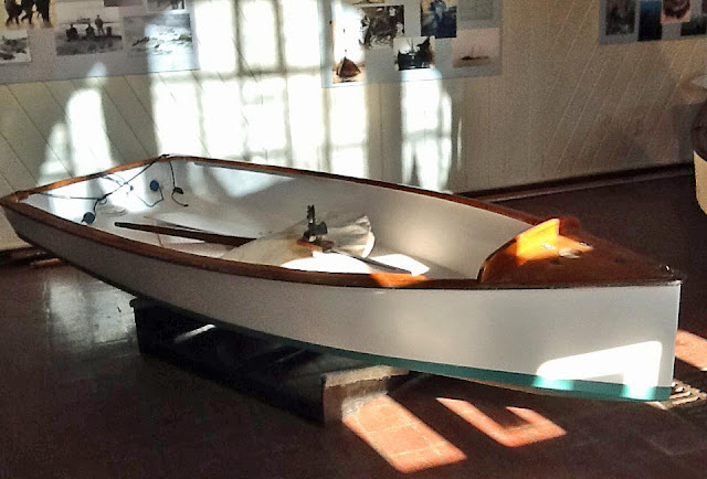 Earwigoagin: OD-OY Review: The Peanut Dinghy