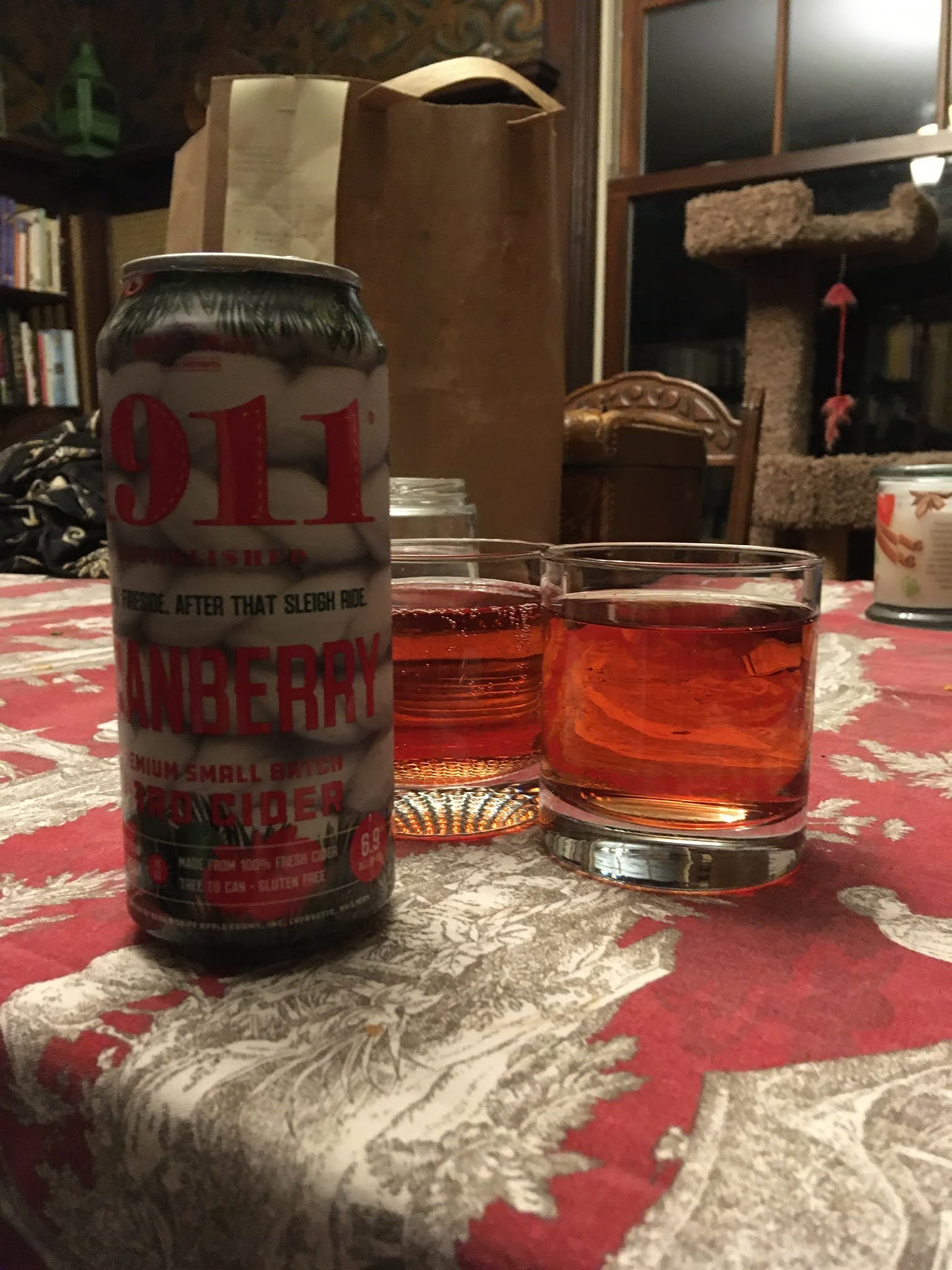 Along Came a Cider: Cider Review: 1911 Cranberry Cider