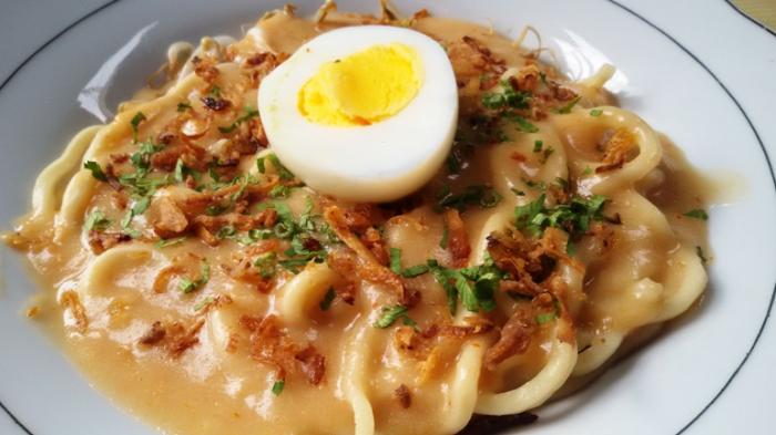 Mie Celor Khas Palembang - Wisata Kuliner Indonesia