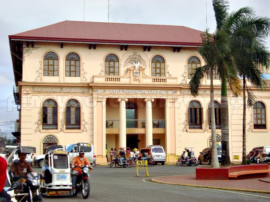 Capiz - The Cathedral, Provincial Capitol Building and Plaza in Roxas ...