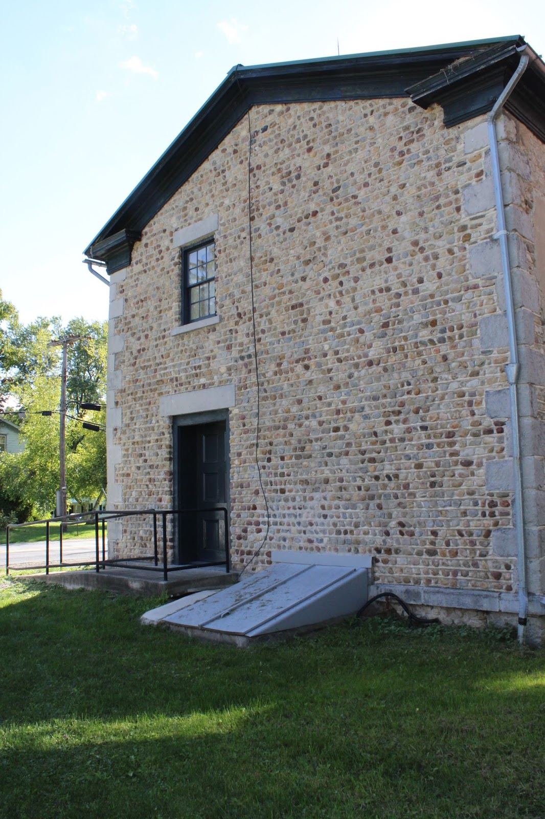 Cobblestone Buildings of North America: Cobblestone Structures in New ...