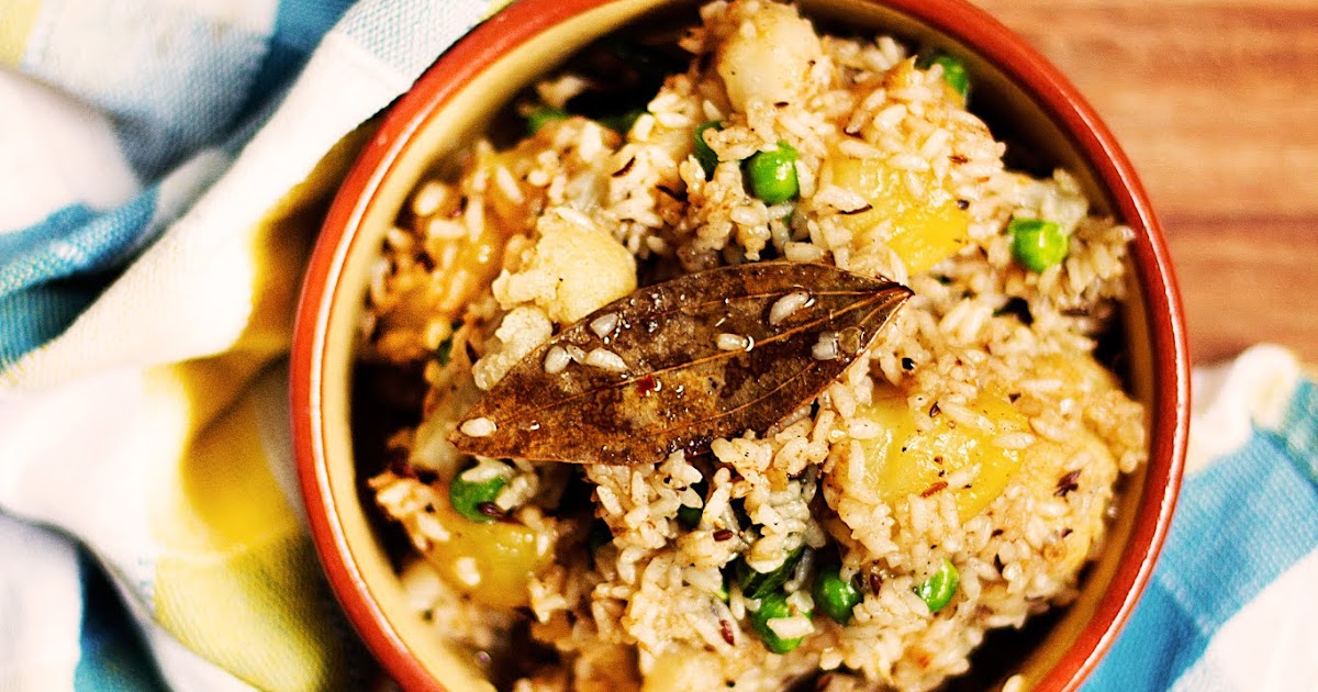 Chaal Fulkopi / Cauliflower and Rice Mish-Mash