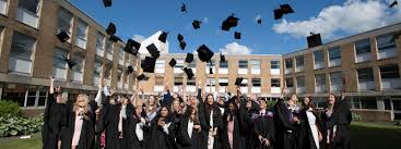 Pros and Cons of being a University Student