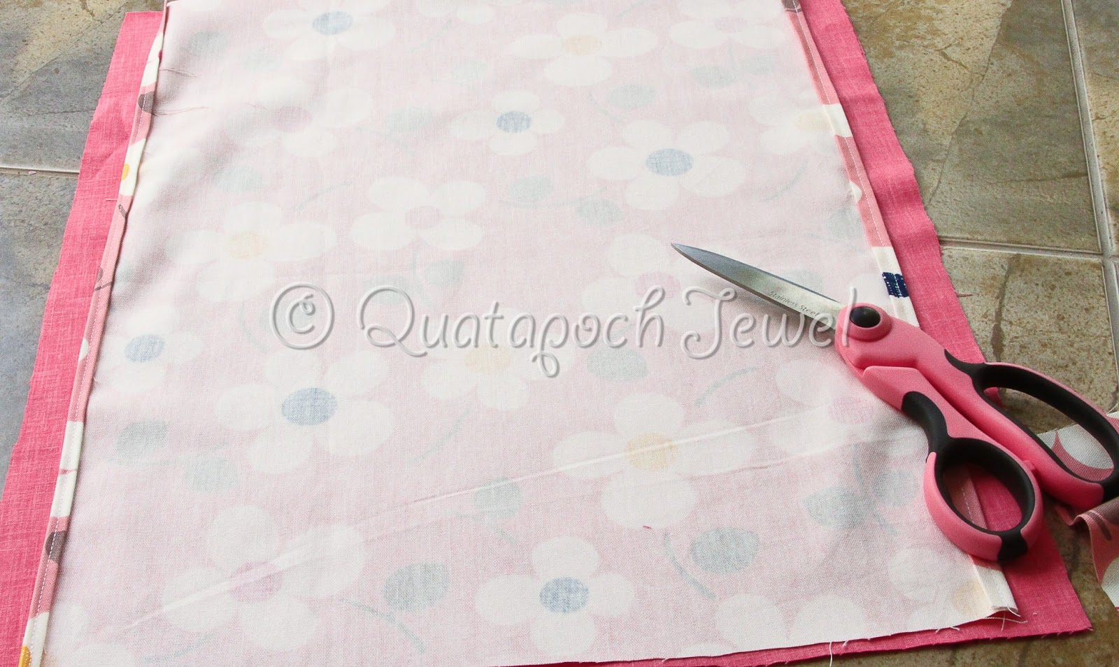 Threads and Pencils: Drawstring Bag and Grommet Tutorial