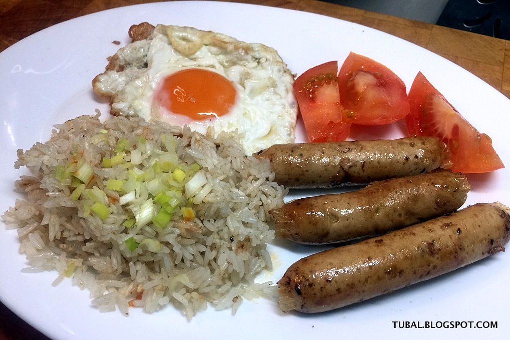 TUBAL: ALMUSAL CON LONGSILOG CASERO, EL DESAYUNO FILIPINO