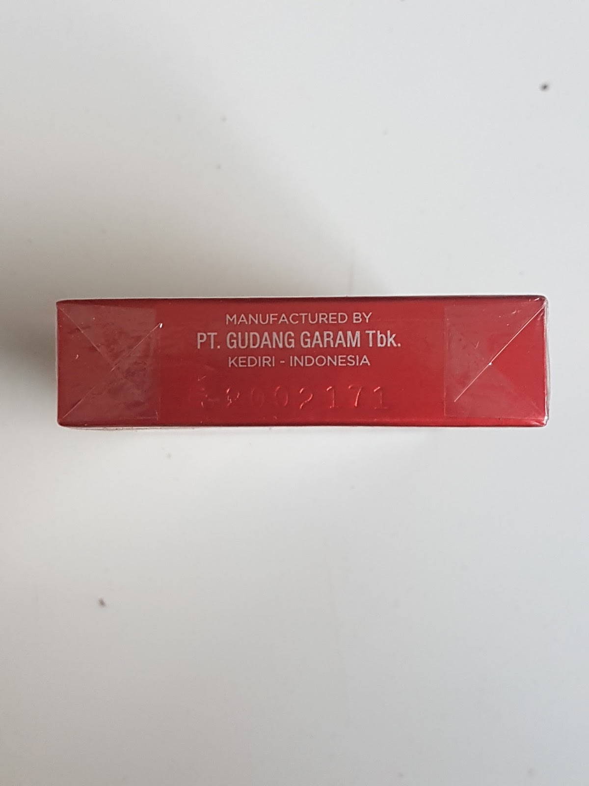 Surya PROfessional Merah, SKM Full Flavor dengan Ukuran Batang Slim ...