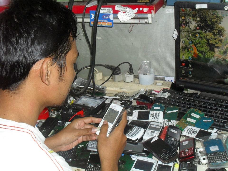 SERVICE HANDPHONE - ArifmyTechnology