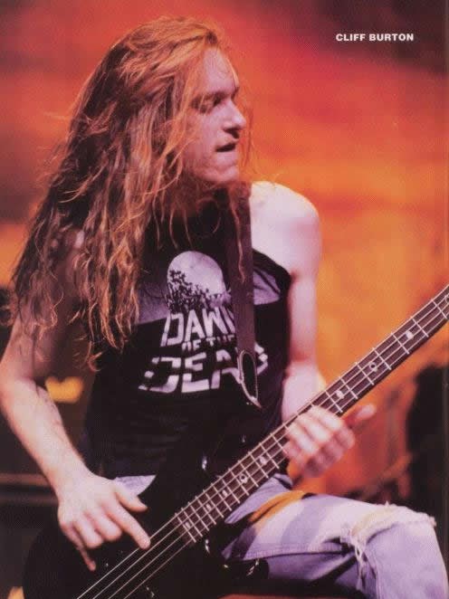 Hawaii & Mas: Cliff Burton - 25 años de su muerte