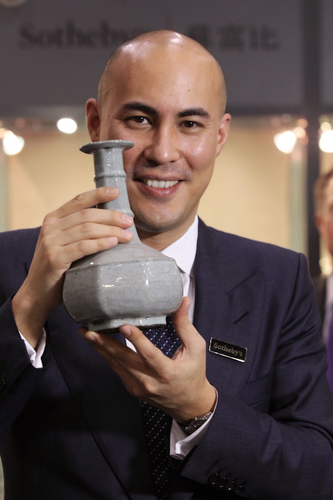 Kee Hua Chee Live!: A VASE FROM SUNG DYNASTY SOLD FOR A STAGGERING RM ...
