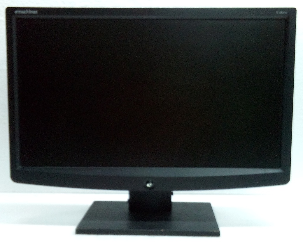 BARANG BARANG ELEKTRIK TERPAKAI DAN RARE: SOLD OUT!! - MONITOR LCD ...