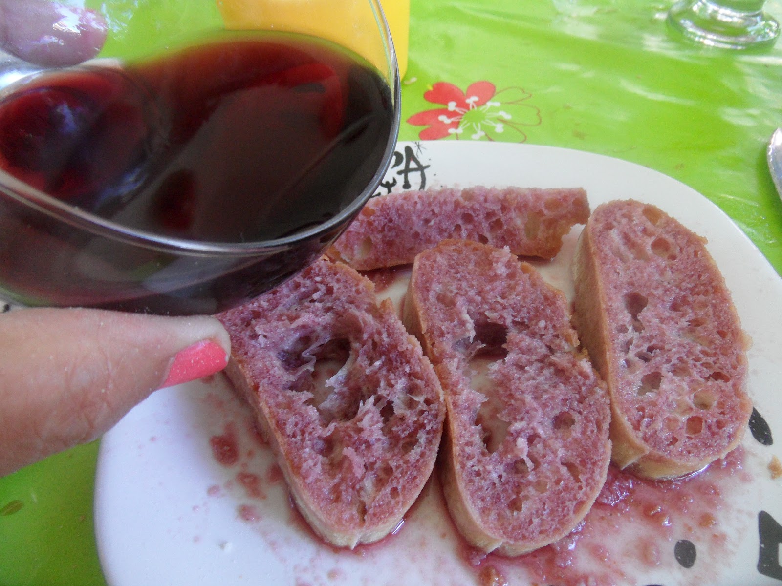 Cocina 3 Generaciones: PAN CON VINO Y AZÚCAR (PAMBVISUCRE)