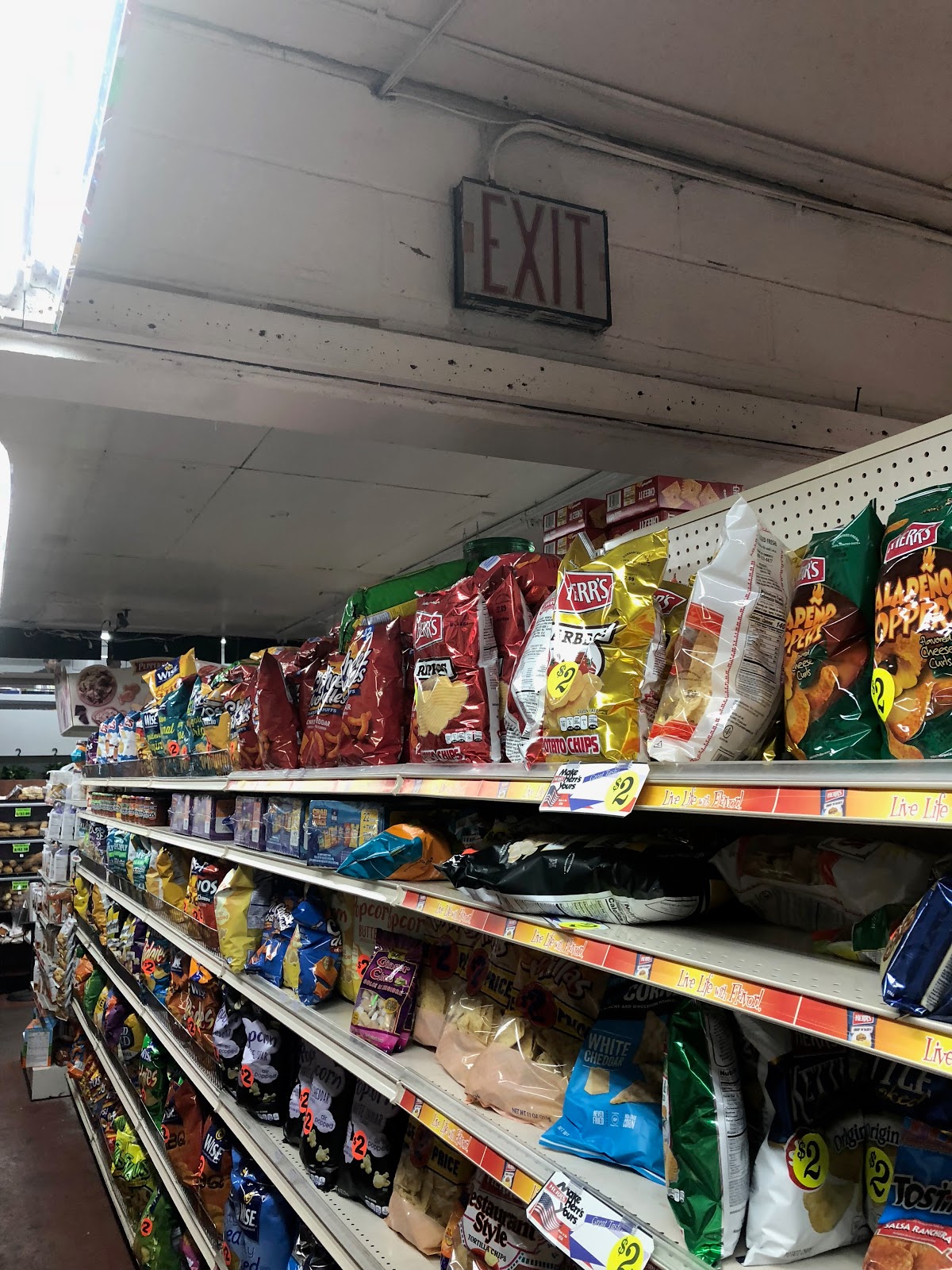 TOUR: Farm Country Supermarkets - Brooklyn, NY