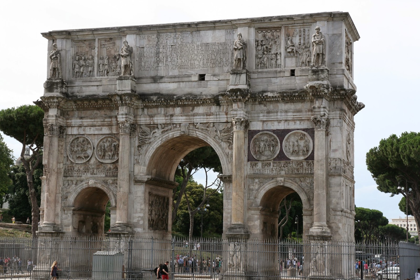 El Puente Lejano: Roma - Arcos de Triunfo