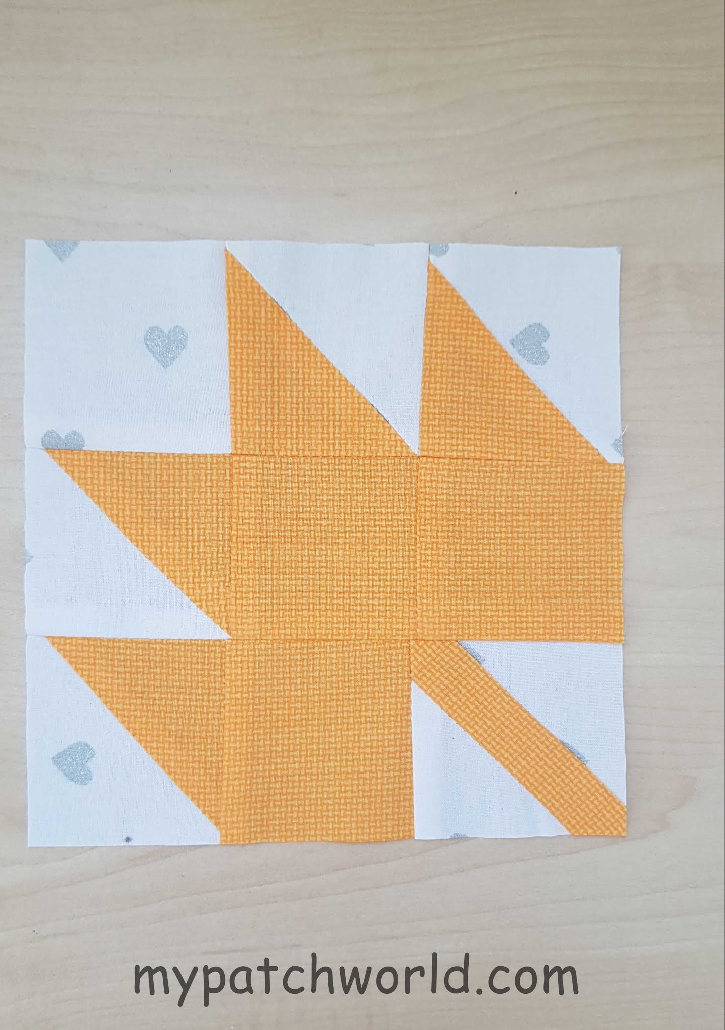 Maple Leaf Quilt Block Pattern | All about patchwork and quilting