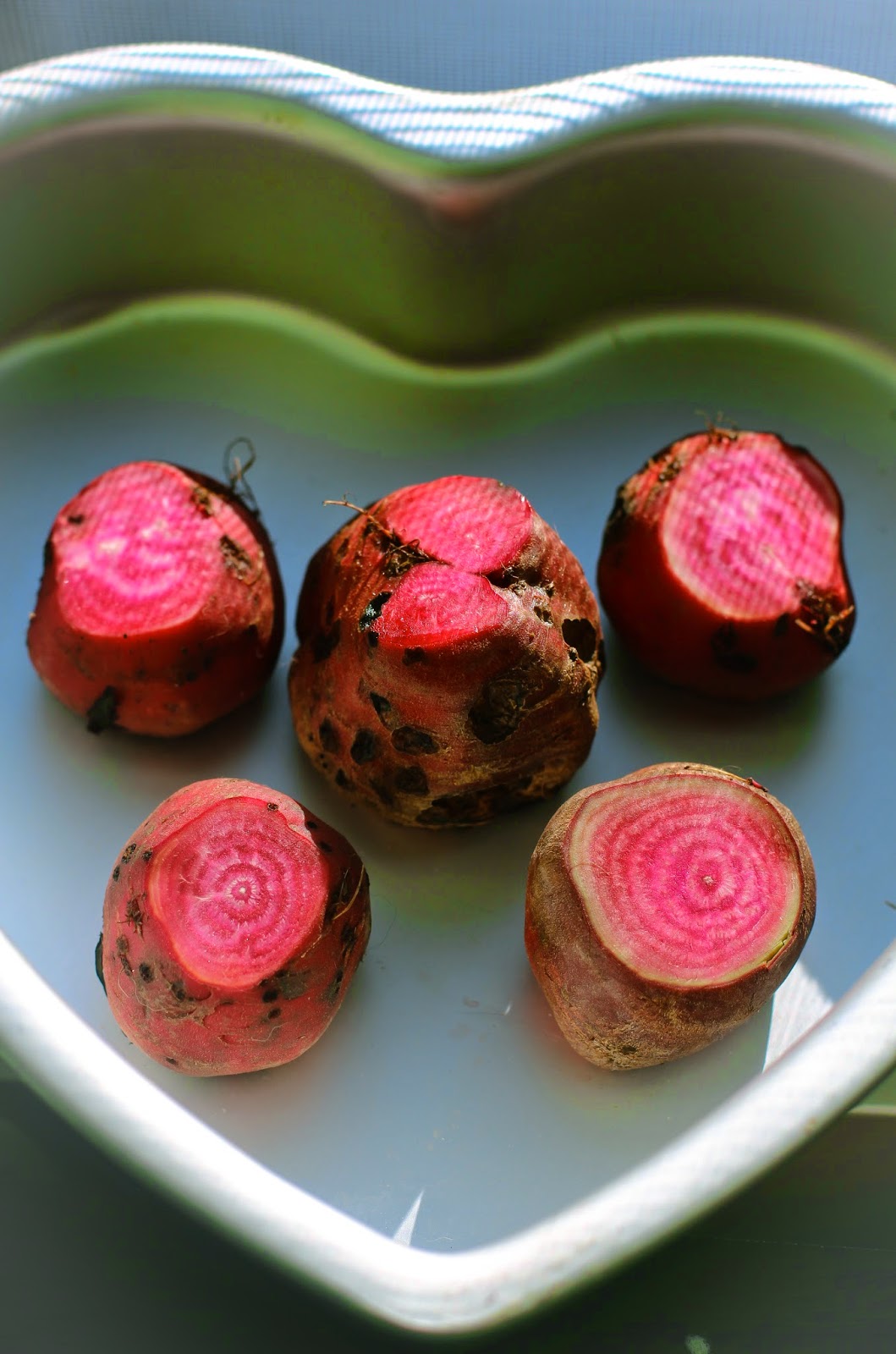My Weekend's Cooked: Confit Beets with a Garlic Feta Spread