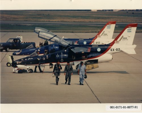 Pampa 2000: Cuando el Pampa participó del concurso norteamericano JPATS ...