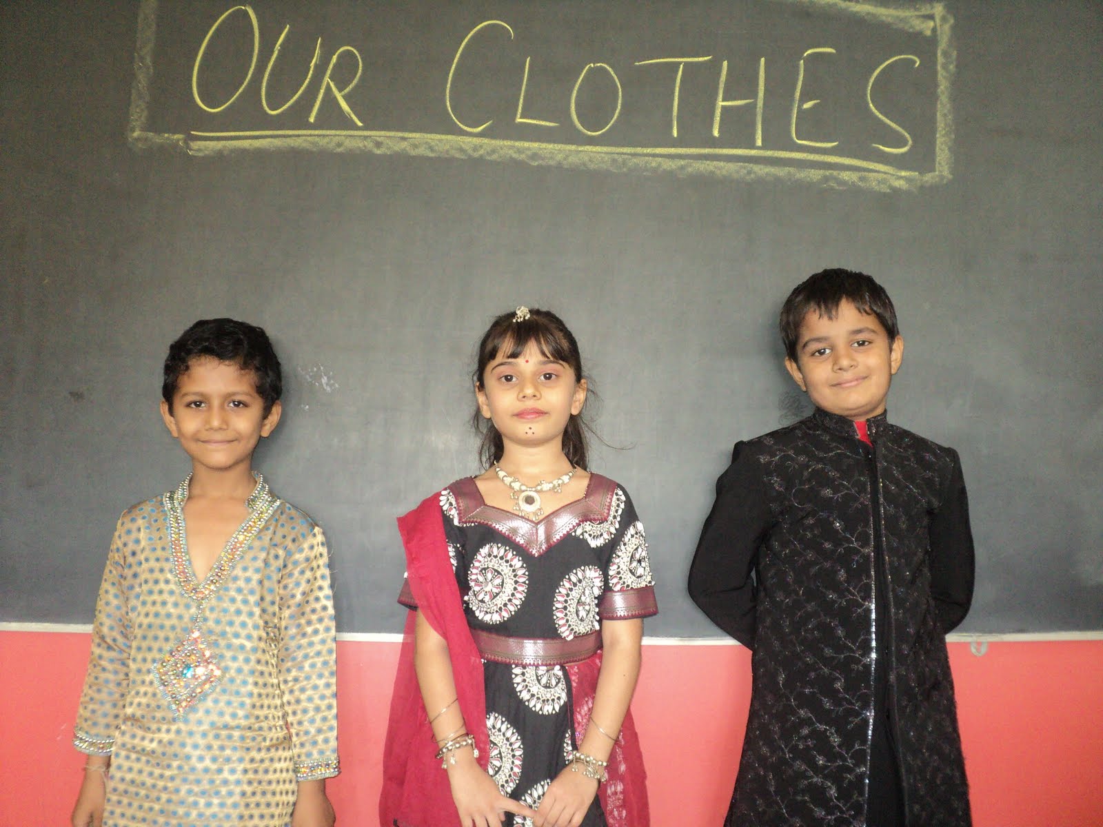 The Rustomjee Cambridge Diaries: Grade 3 - SST - Clothes we wear.